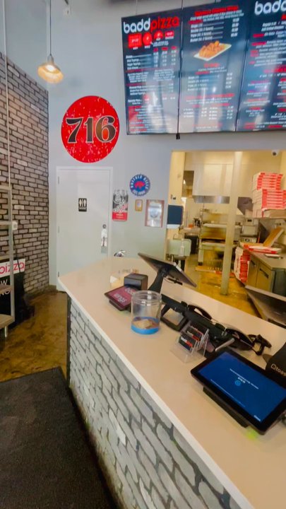 BADDPIZZA - FALLS CHURCH - Updated December 2025 - 112 Photos & 176 ...