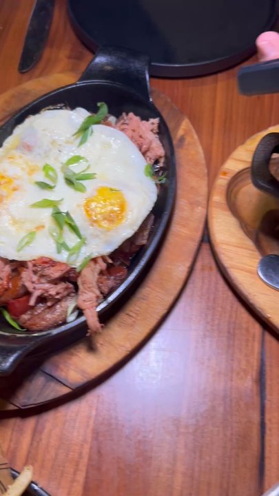 BATCH GASTROPUB - Updated January 2026 - 1726 Photos & 1534 Reviews ...