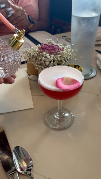 LITTLE HEN - HOUSTON - Updated January 2025 - 1149 Photos & 412 Reviews ...