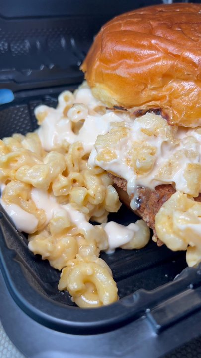 CHICKY’S - Updated December 2025 - 444 Photos & 358 Reviews - 248-43 ...