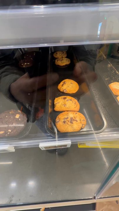 AMAZON FRESH - Updated December 2025 - 46 Photos & 31 Reviews - 6711 ...