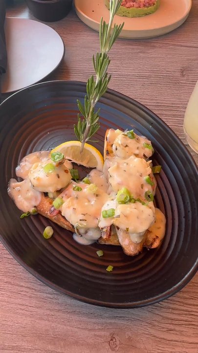 UNION HILL KITCHEN & CRAFT BAR - Updated August 2025 - 61 Photos & 31 ...