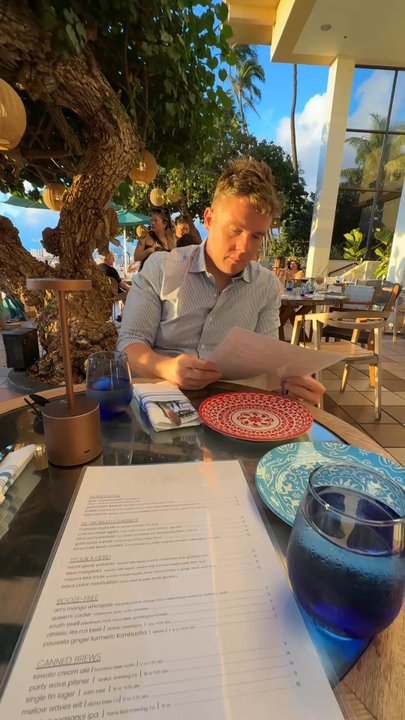 HAU TREE - Updated March 2025 - 2684 Photos & 843 Reviews - 2863 ...