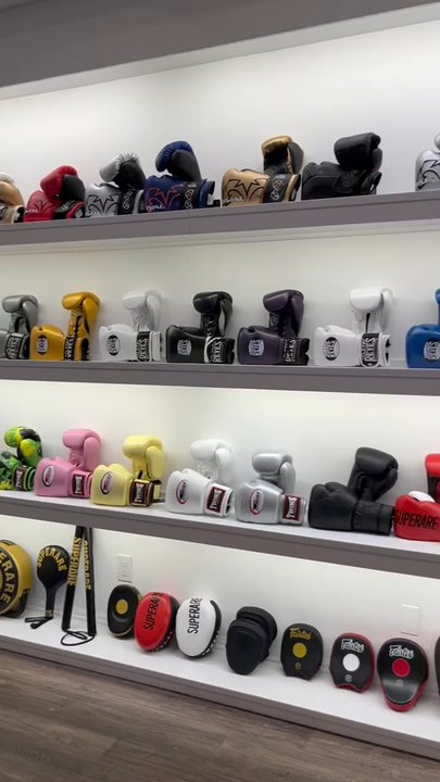 SUPERARE FIGHT SHOP - Updated May 2026 - 30 Photos & 65 Reviews - 84 ...