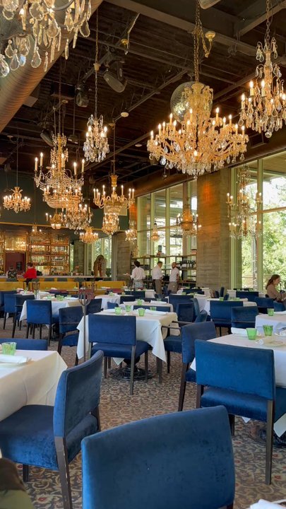 FLORA - Updated October 2025 - 666 Photos & 386 Reviews - 3422 Allen ...