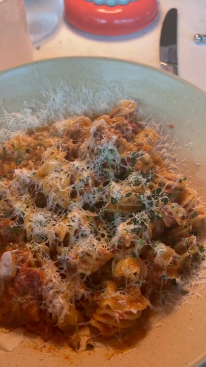 BAR ISSI - Updated July 2025 - 156 Photos & 83 Reviews - 414 N Palm ...