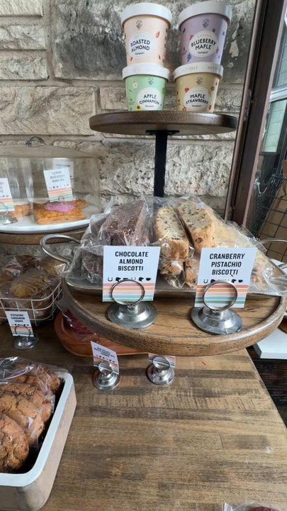 LUCKY LAB COFFEE - Updated March 2026 - 352 Photos & 302 Reviews - 2421 ...