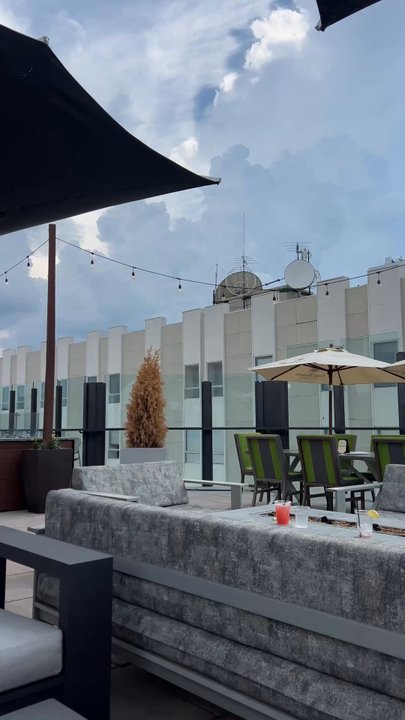 8UP ELEVATED DRINKERY & KITCHEN - Updated July 2025 - 984 Photos & 544 ...