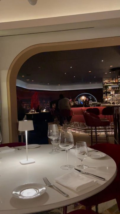 SOFIA - Updated December 2025 - 202 Photos & 92 Reviews - 99 Yorkville ...