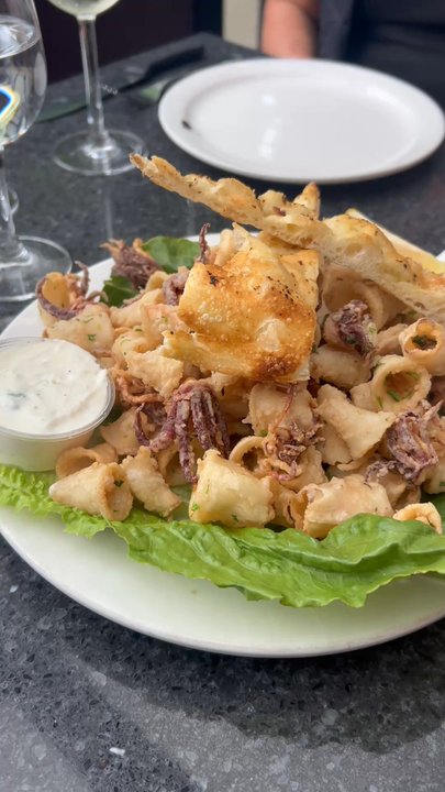 MARCELLO - Updated December 2025 - 391 Photos & 377 Reviews - 1404 ...