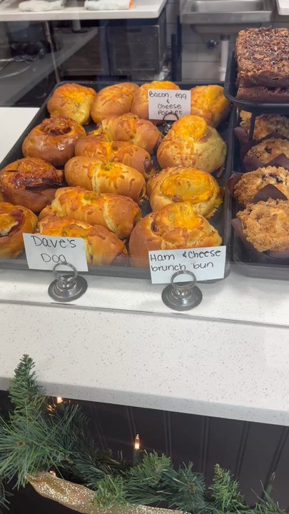 DG DOUGHNUTS - Updated April 2025 - 1414 Photos & 477 Reviews - 29 W ...