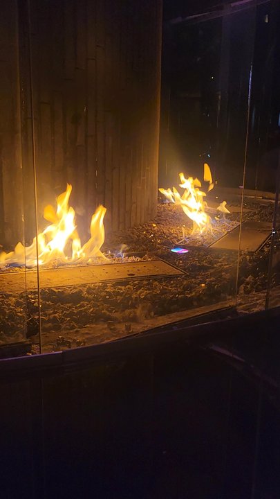 W LIVING ROOM - Updated December 2025 - 38 Photos & 12 Reviews - 1112 ...