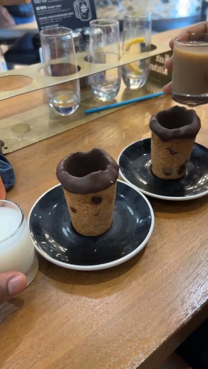 HASH KITCHEN - Updated February 2025 - 4372 Photos & 3718 Reviews ...