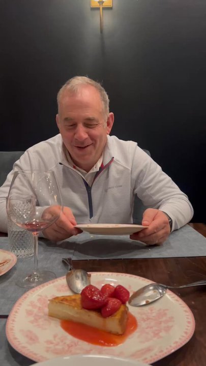 WOODSIDE - Updated January 2026 - 81 Photos & 28 Reviews - 24 Midway Sq ...