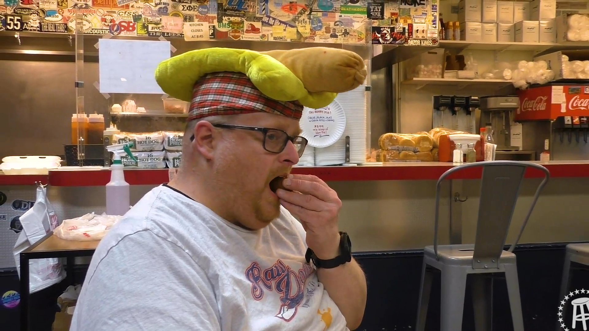 Raw Dogging at Perfectly Frank ODU | Barstool Sports