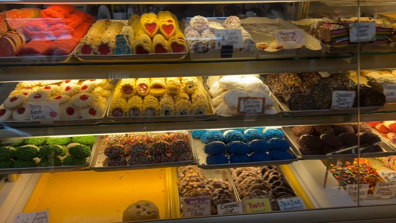 HAISCH’S BAKERY - Updated October 2025 - 129 Photos & 116 Reviews - 116 ...