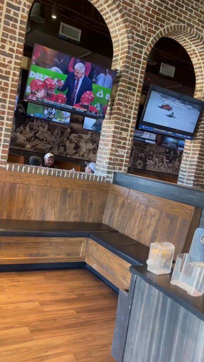 WALK-ON’S SPORTS BISTREAUX - WARNER ROBINS RESTAURANT - Updated ...
