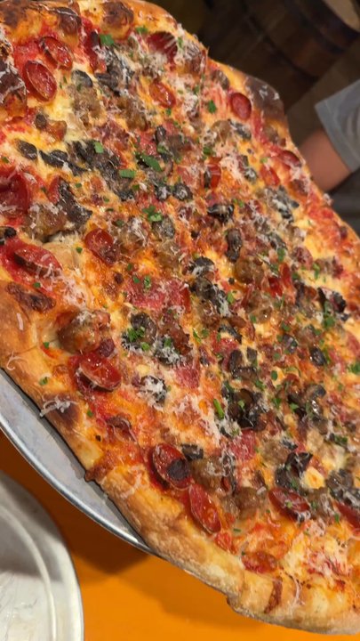RIIP BEER & PIZZERIA - Updated March 2025 - 748 Photos & 595 Reviews ...