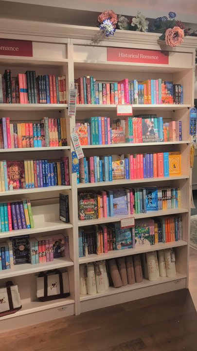 LOVESTRUCK BOOKS - Updated January 2026 - 71 Photos & 23 Reviews - 44 ...