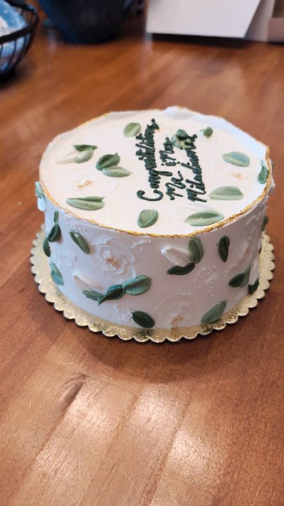 MAD BATTER BAKERY AND CONFECTIONS - Updated December 2025 - 73 Photos & 57 Reviews - 320 W Main ...