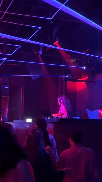 MAYFAIR AUSTIN - Updated December 2025 - 31 Photos & 15 Reviews - 501 W ...