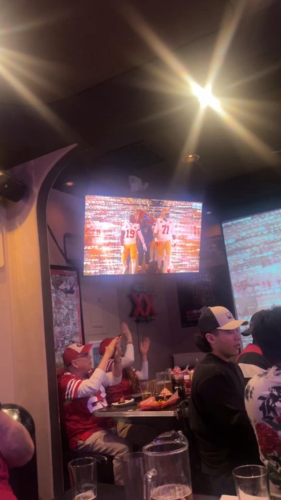 CLUBHOUSE 56 - Updated July 2025 - 261 Photos & 348 Reviews - 723 56th ...