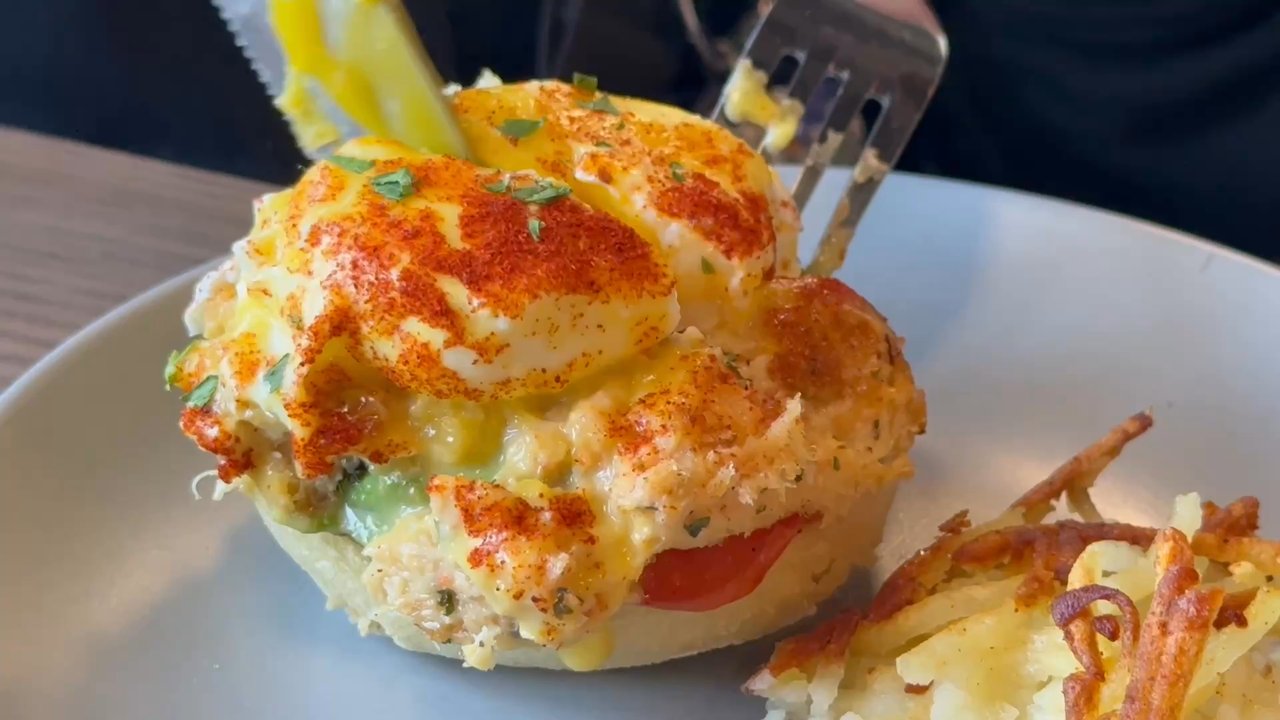 CRUMBS BREAKFAST, LUNCH & BAR - Updated March 2025 - 1869 Photos & 1584 ...