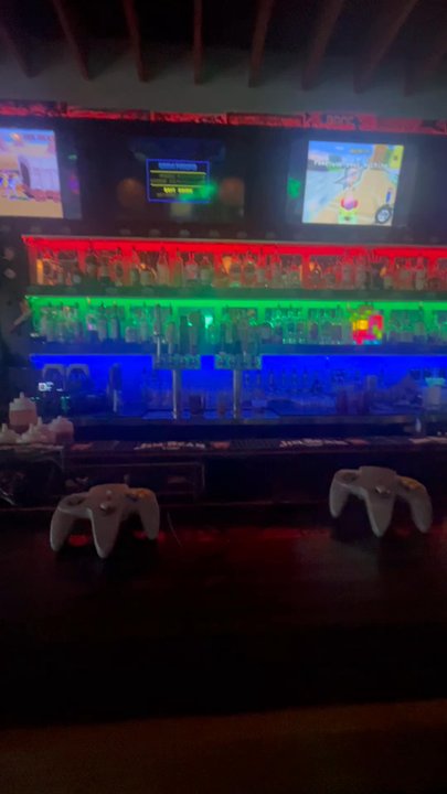 RETRO GAME BAR - Updated January 2026 - 146 Photos & 62 Reviews - 6720 ...
