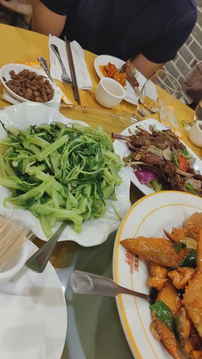 EAST BUFFET & RESTAURANT - Updated February 2025 - 1333 Photos & 445 ...