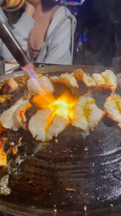 PIGYA - Updated June 2025 - 1350 Photos & 650 Reviews - 3400 W 8th St ...