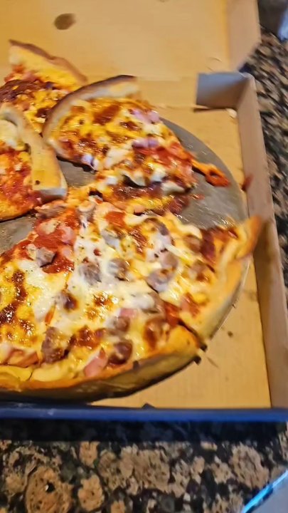 VERO CHICAGO PIZZA - Updated December 2025 - 272 Photos & 138 Reviews ...