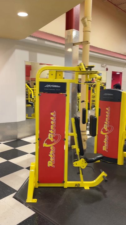 RETRO FITNESS - Updated May 2026 - 32 Photos & 42 Reviews - 3775 Park ...