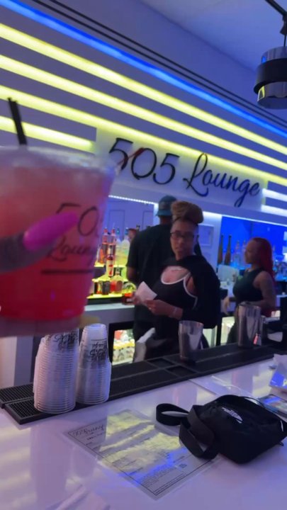 505 LOUNGE - Updated June 2026 - 30 Photos & 10 Reviews - 505 Hampton ...