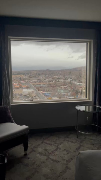 SILVER LEGACY RENO - A CAESARS REWARDS DESTINATION - Updated October ...