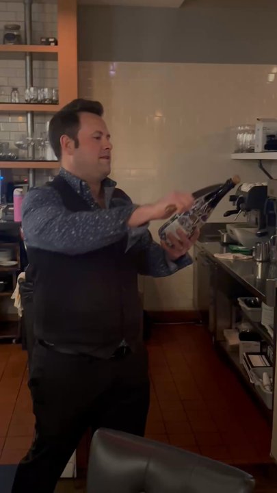 VISTRO PRIME - Updated July 2025 - 151 Photos & 184 Reviews - 112 S ...