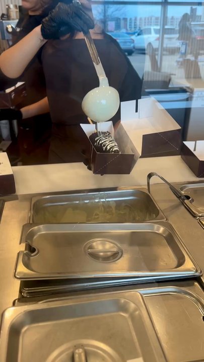 DRIZZLE CHEESECAKES - Updated December 2025 - 119 Photos & 52 Reviews ...