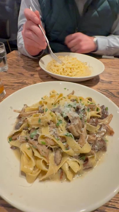 CASADORO - Updated January 2025 - 106 Photos & 35 Reviews - 2929 Berlin Tpke, Newington ...