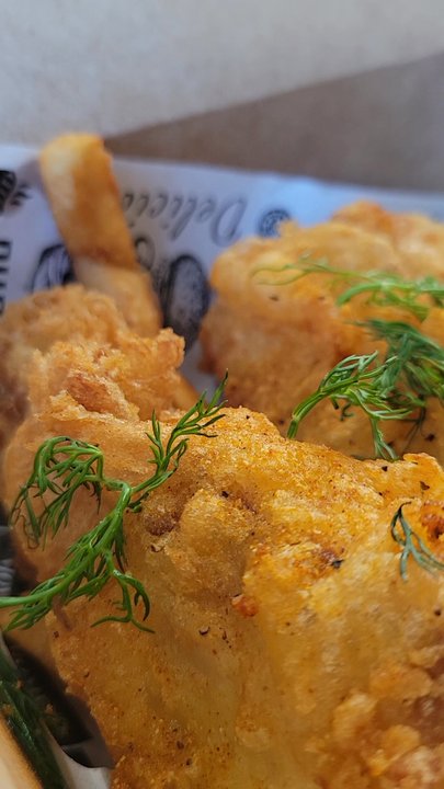 FISH POP - Updated December 2025 - 92 Photos & 115 Reviews - 85 E ...