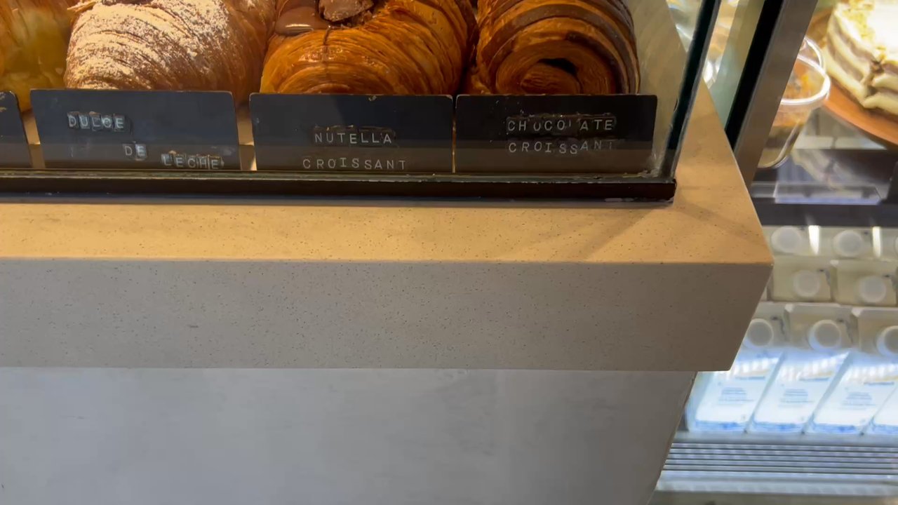 MOMONA BAKERY AND COFFEE SHOP - Updated August 2025 - 736 Photos & 305 ...