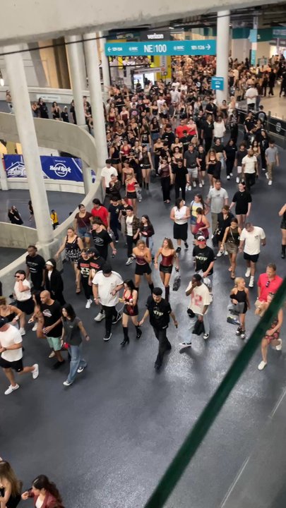 HARD ROCK STADIUM - Updated January 2026 - 3210 Photos & 559 Reviews ...