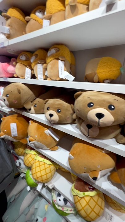 MINISO - Updated December 2025 - 241 Photos & 36 Reviews - 490 Broadway ...