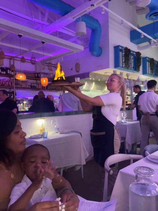 ELIA - Updated October 2025 - 1515 Photos & 557 Reviews - 1520 Locust ...