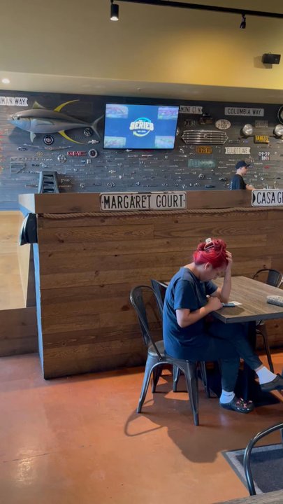 SIMMER CLAW BAR - Updated October 2025 - 663 Photos & 427 Reviews - 595 ...