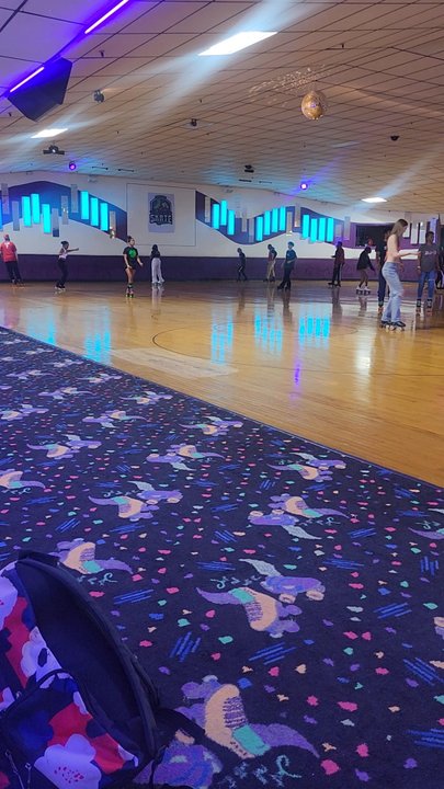 SKATE REFLECTIONS - Updated December 2025 - 70 Photos & 49 Reviews ...