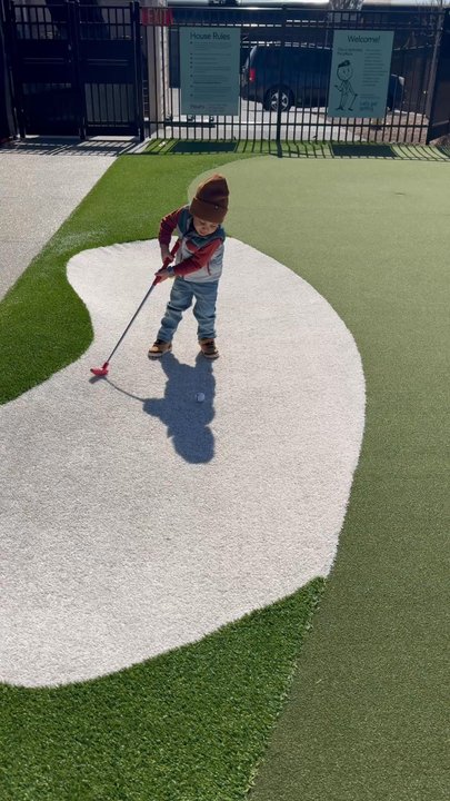 OAKLEY GREENS - Updated April 2025 - 108 Photos & 40 Reviews - 3065 ...