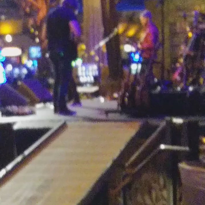 WOLF DEN - Updated December 2025 - 63 Photos & 15 Reviews - 1 Mohegan ...