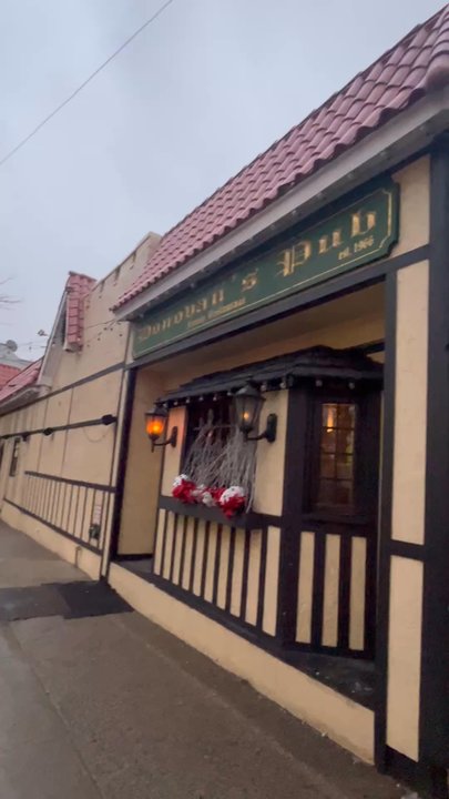 DONOVAN’S PUB - Updated April 2025 - 472 Photos & 560 Reviews - 57-24 ...