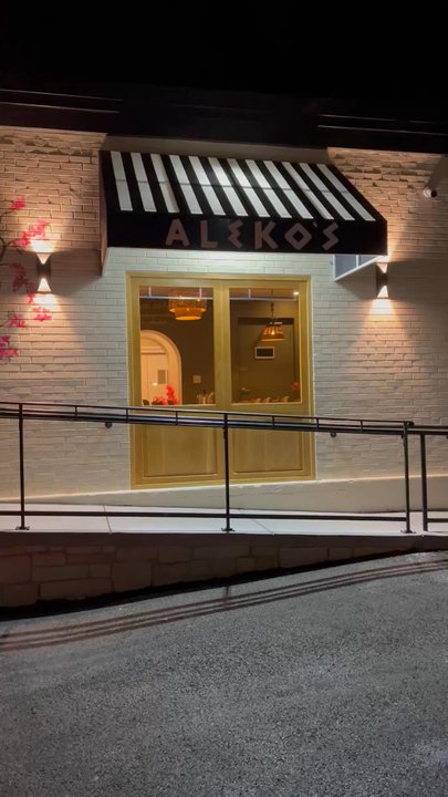 ALEKO’S VILLAGE CAFE - Updated March 2026 - 54 Photos & 138 Reviews - 6 ...