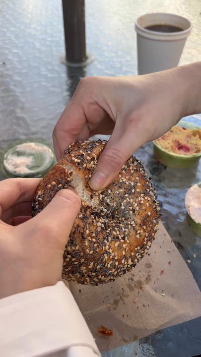 HEY BAGEL - Updated March 2025 - 128 Photos & 82 Reviews - 4610 Village ...