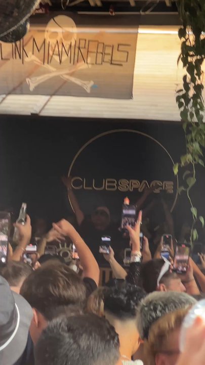 CLUB SPACE - Updated December 2025 - 233 Photos & 416 Reviews - 34 NE ...